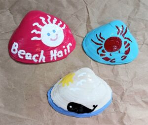 10 Hand Painted Beach Themed Seashells for Summer - The Classy Chics